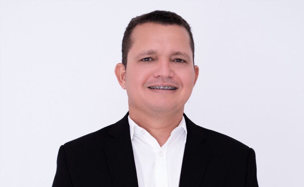 Carlito é reconduzido ao cargo de diretor do IF Baiano Campus Guanambi ...