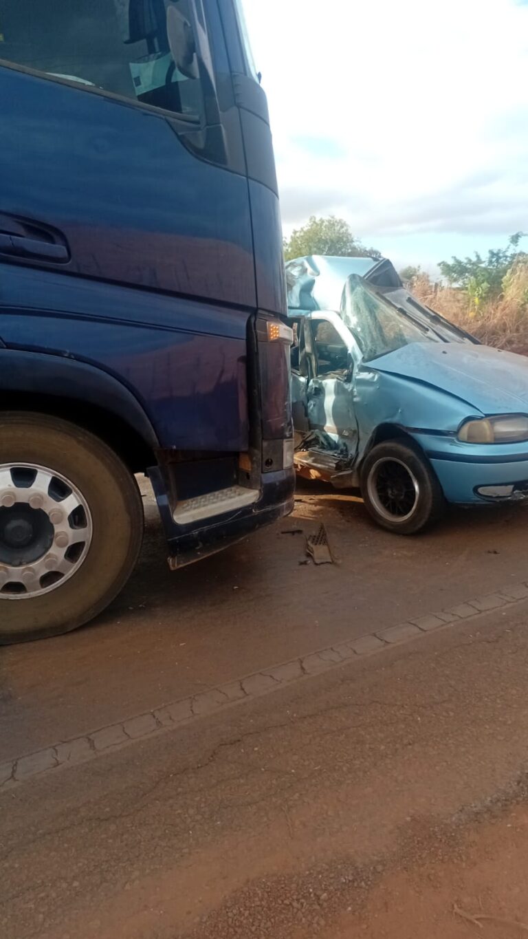 Acidente na BR-122 entre Monte Azul e Espinosa deixa uma pessoa morta e outra ferida - Folha do Vale